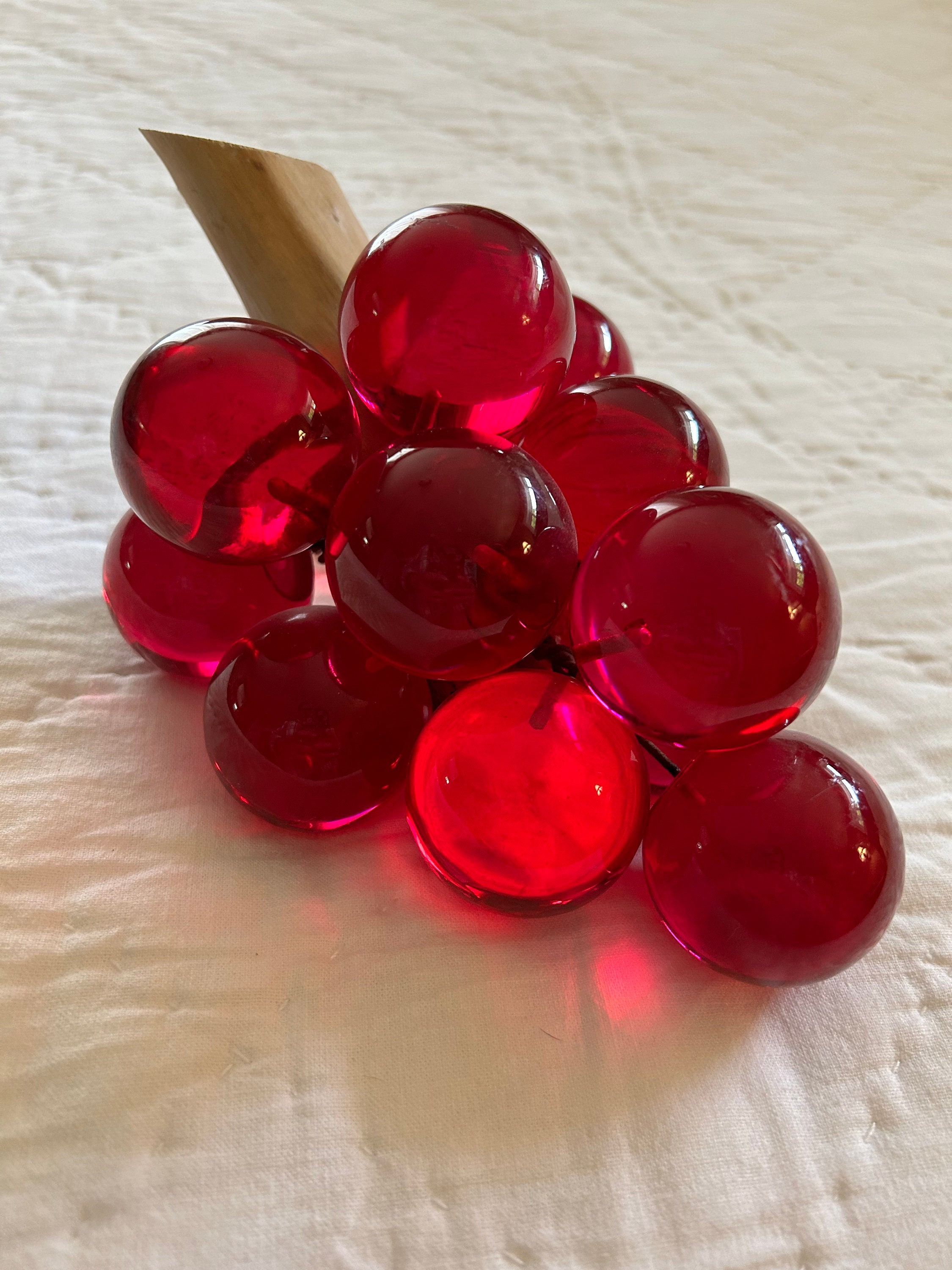 MCM Vintage Lucite Grape Cluster, Red Lucite Grapes, Mid-century Lucite ...