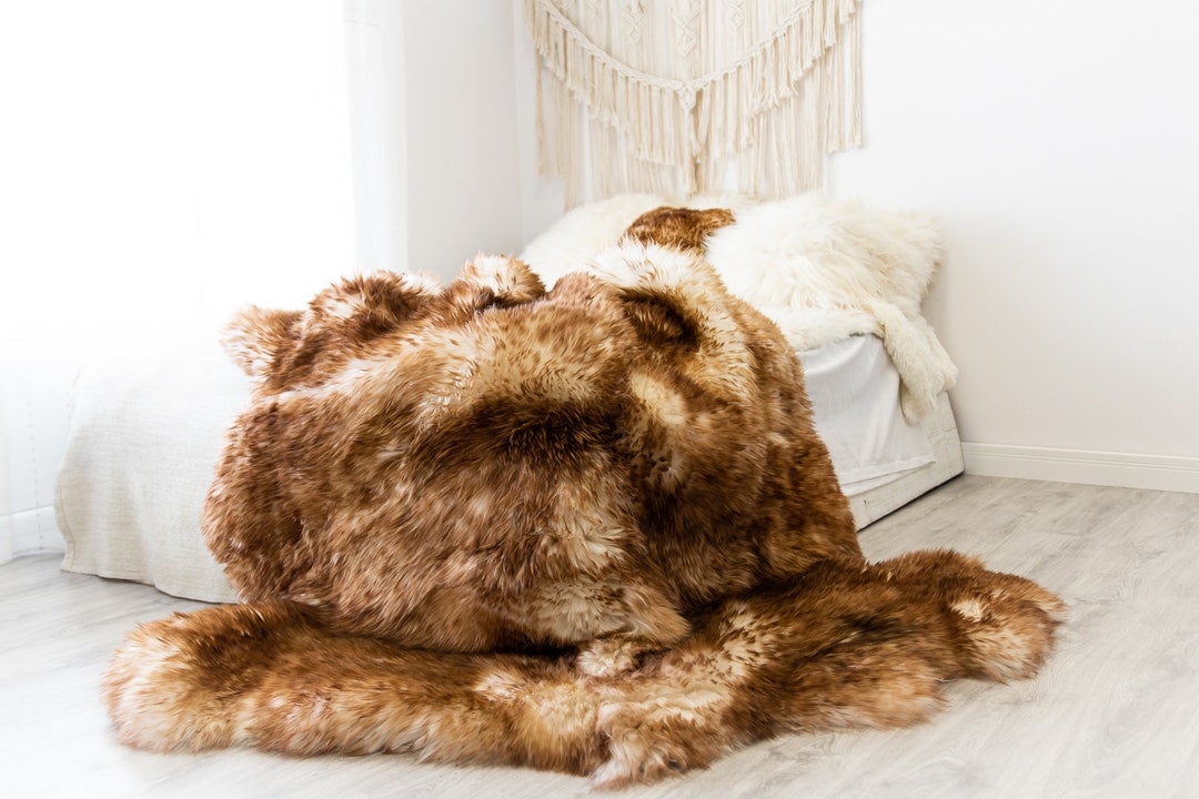 Genuine Natural Mouflon White Brown Throw Merino Sheepskin Rug, Pelt ...