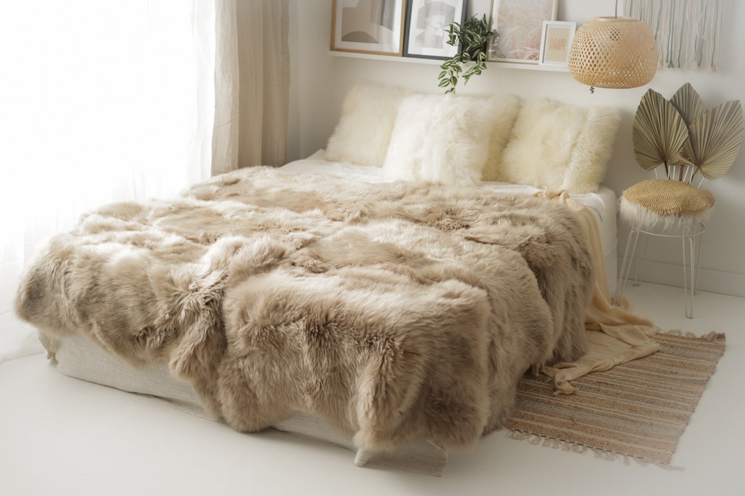 Genuine Natural Cappuccino Sheepskin Rug, Pelt Giant Sheepskin Rug ...