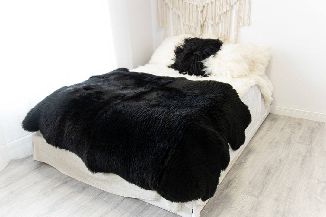 Genuine Natural Black Merino Sheepskin Rug, Pelt, Giant Sheepskin Rug ...