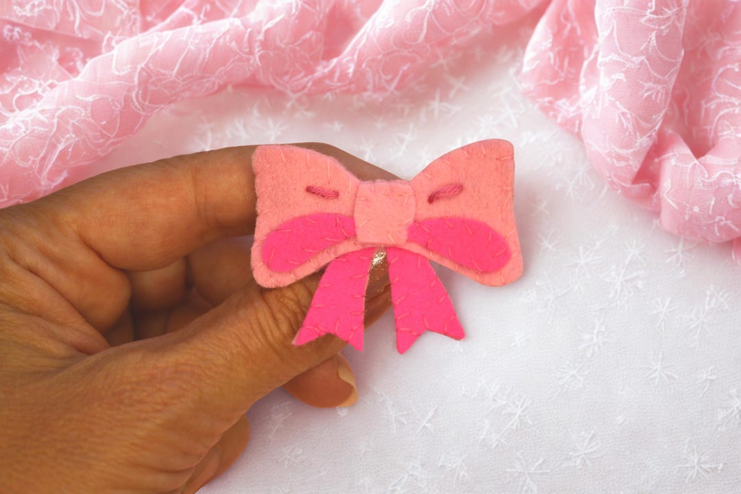 Coquette Core Bow Brooch, Felt Accessory for Her - Etsy