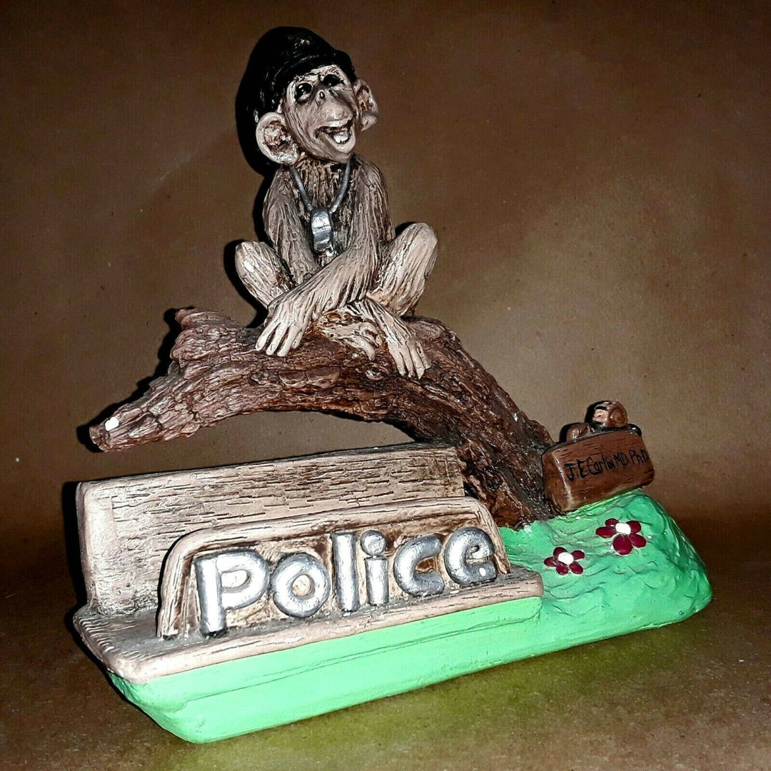 Women's Prison Art Ceramic Cardholder POLICE MONKEY Florentine Art ...