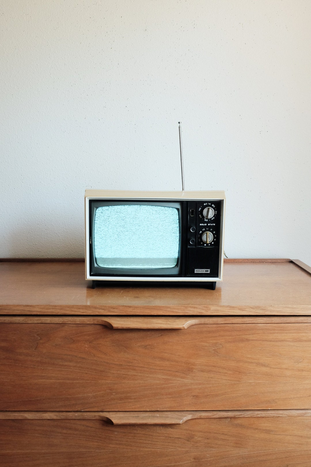 Vintage Philco TV 1970's / Retro Mini Tv / Vintage Tv / - Etsy