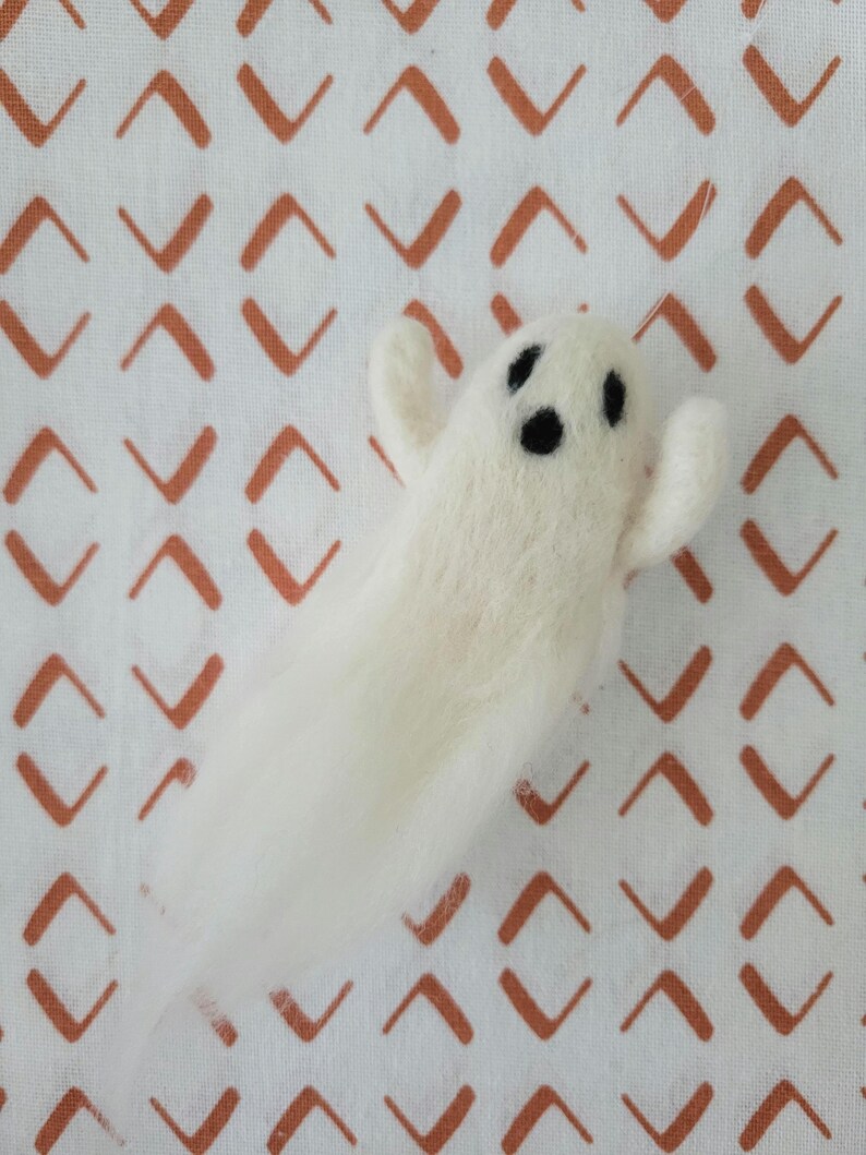 Needle Felted Ghost Ornament - Etsy