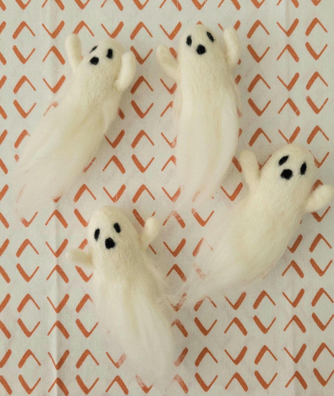 Needle Felted Ghost Ornament - Etsy