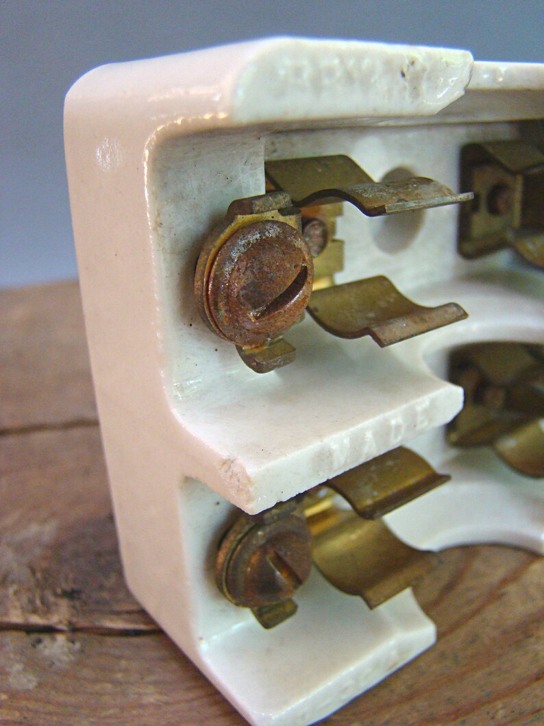 Bryant 1917 Ceramic Fuse Holder, Buss, Fuse Block, Steampunk, 2 Pole ...