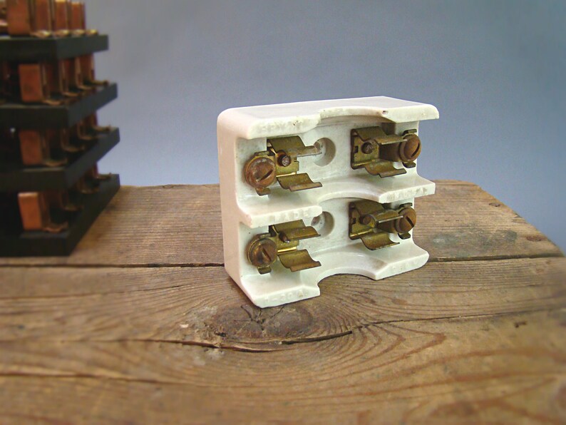 Bryant 1917 Ceramic Fuse Holder, Buss, Fuse Block, Steampunk, 2 Pole ...