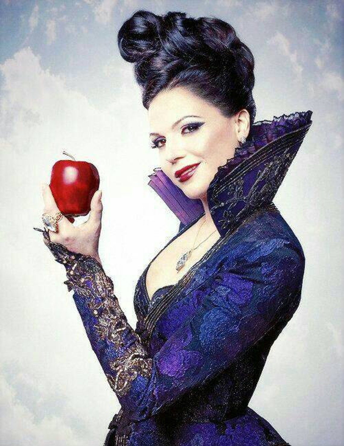 Evil Queen (OUAT) Minnie Ears - Etsy