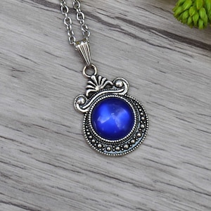 Collier argent pierre bleu roi bijou pendentif fantastique - Etsy France