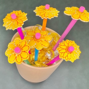 Flower Pencil Topper Gift Set for Teachers Gift Office Decor Cute ...