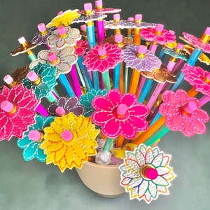 Flower Pencil Topper Gift Set for Teachers Gift Office Decor Cute ...