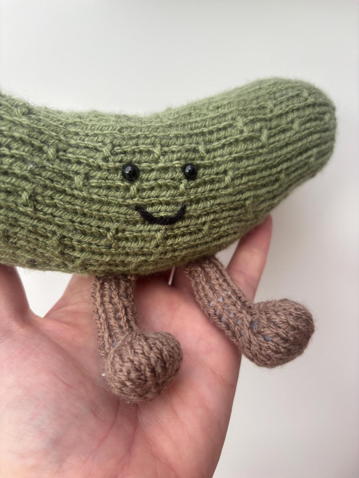 Pickle Buddy KNITTING PATTERN / Cute Jellycat Dupe Plushie Toy Tutorial ...