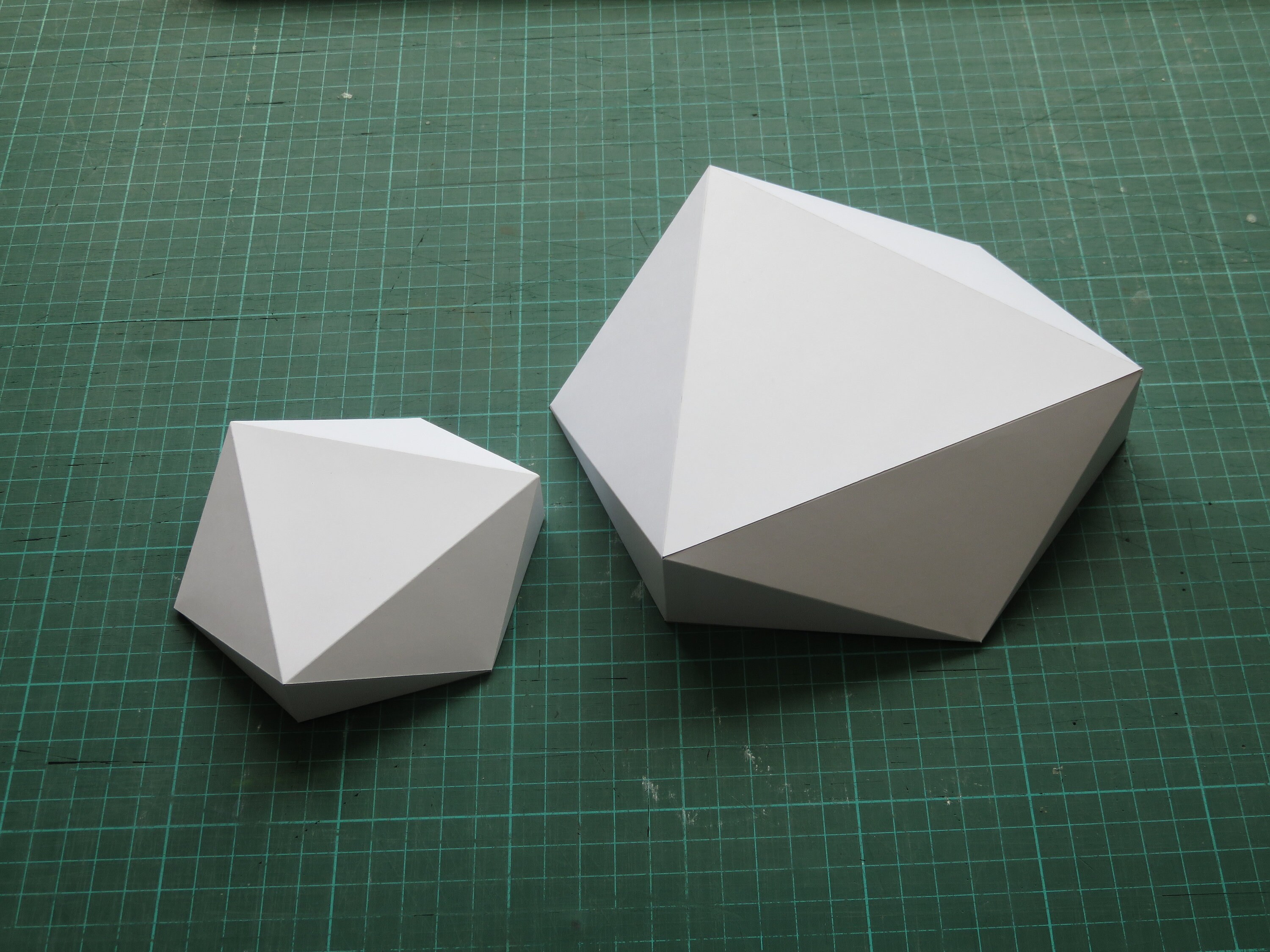 Papercraft Easy DIY Expandable Wall Tile Hexagon Escher Mosaic ...