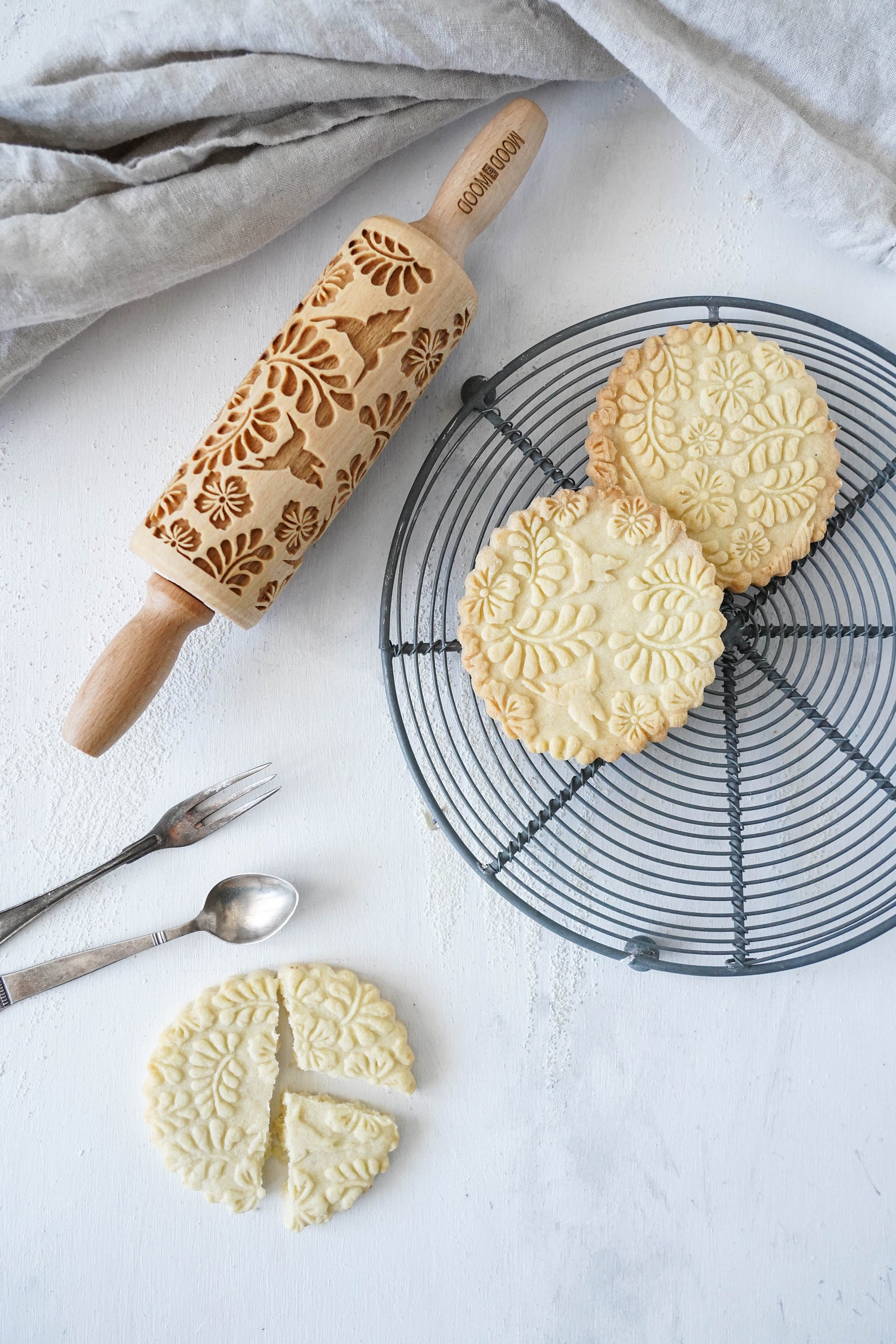 HUMMINGBIRDS MINI Embossing Rolling Pin Laser Engraved - Etsy