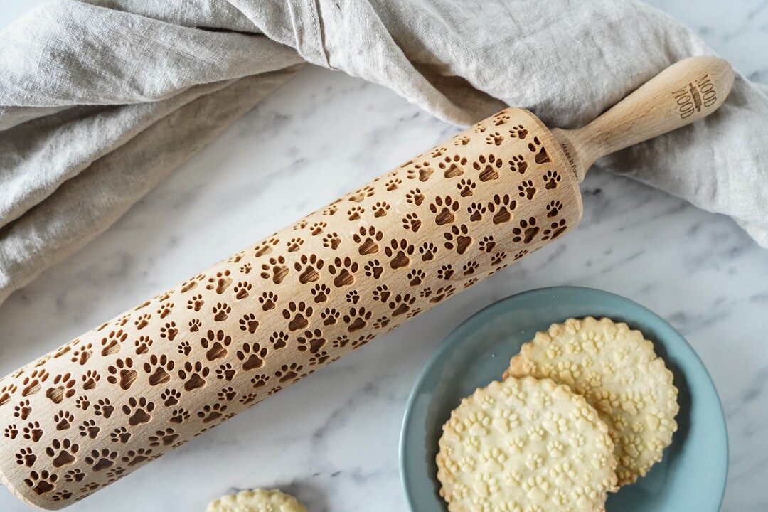 Paw Print Rolling Pin: Engraved Beech Wood Cookie Roller - Etsy