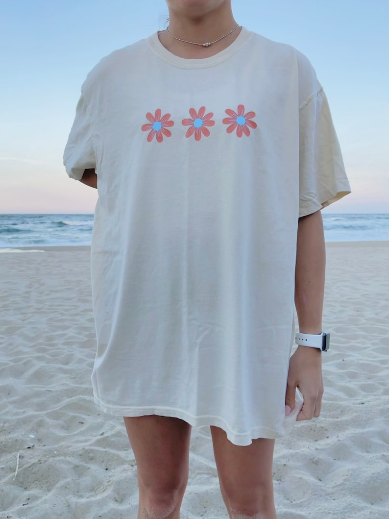Ivory Daisy Tee Comfort Colors Floral T-shirt - Etsy