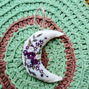 Hand Embroidered Floral Crescent Moons - Etsy
