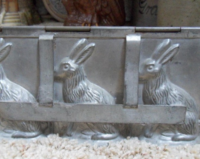 Vintage Germany 311 Easter Bunny Rabbit Hinged Candy Chocolate Mold 3 ...