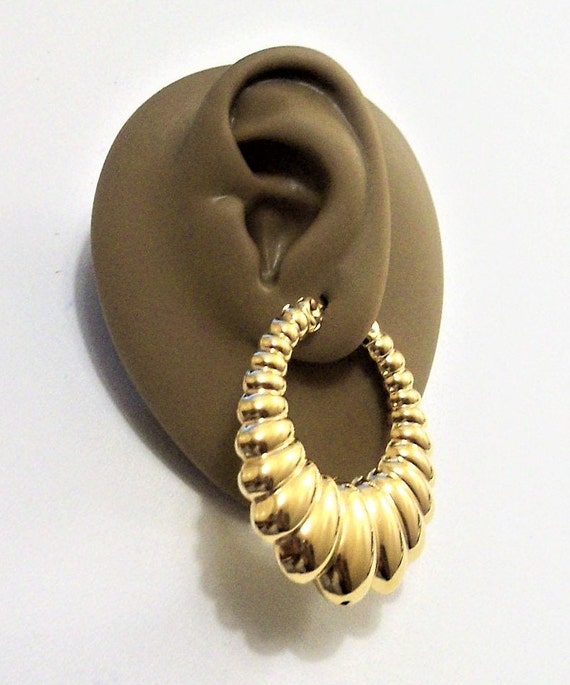 Monet Extra Large Shrimp Graduated Hoops Pierced Earr… - Gem