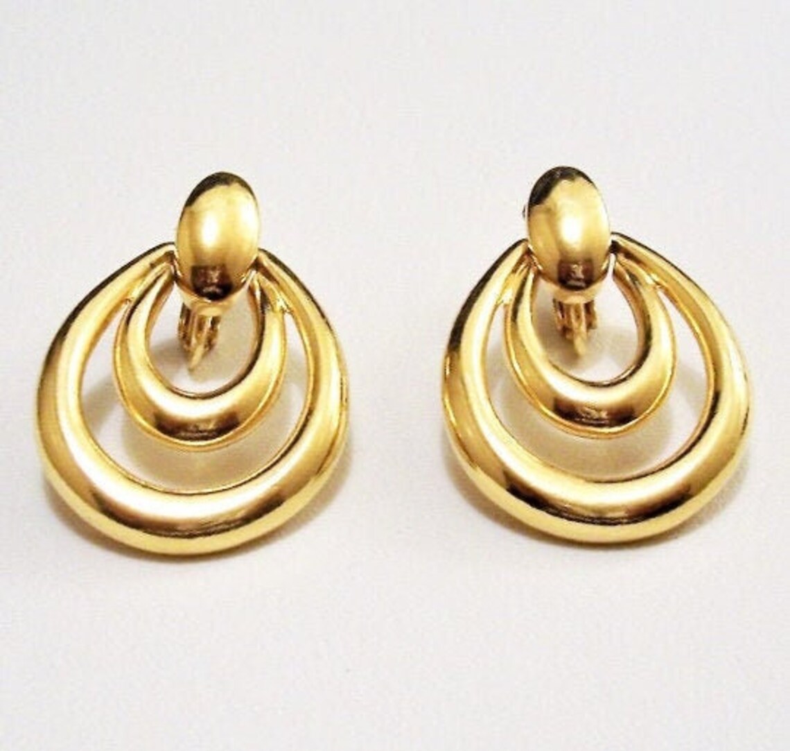 Avon Double Ring Hoops Clip on Earrings Gold Tone Vintage 1996 - Etsy