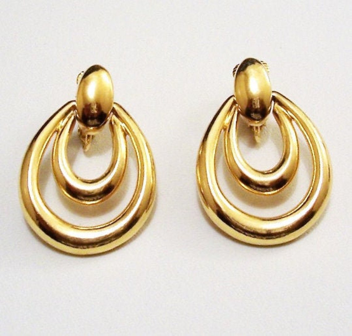 Avon Double Ring Hoops Clip on Earrings Gold Tone Vintage 1996 - Etsy