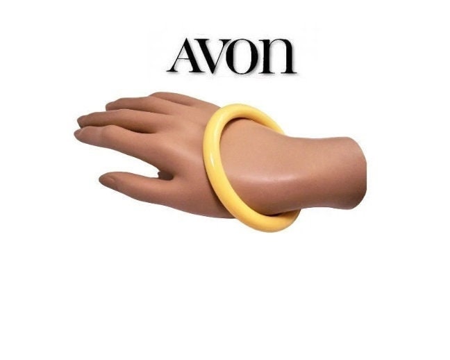 Avon Yellow Lemon Bracelet Bangle 1979 Color Go Round Lucite Large Wide ...