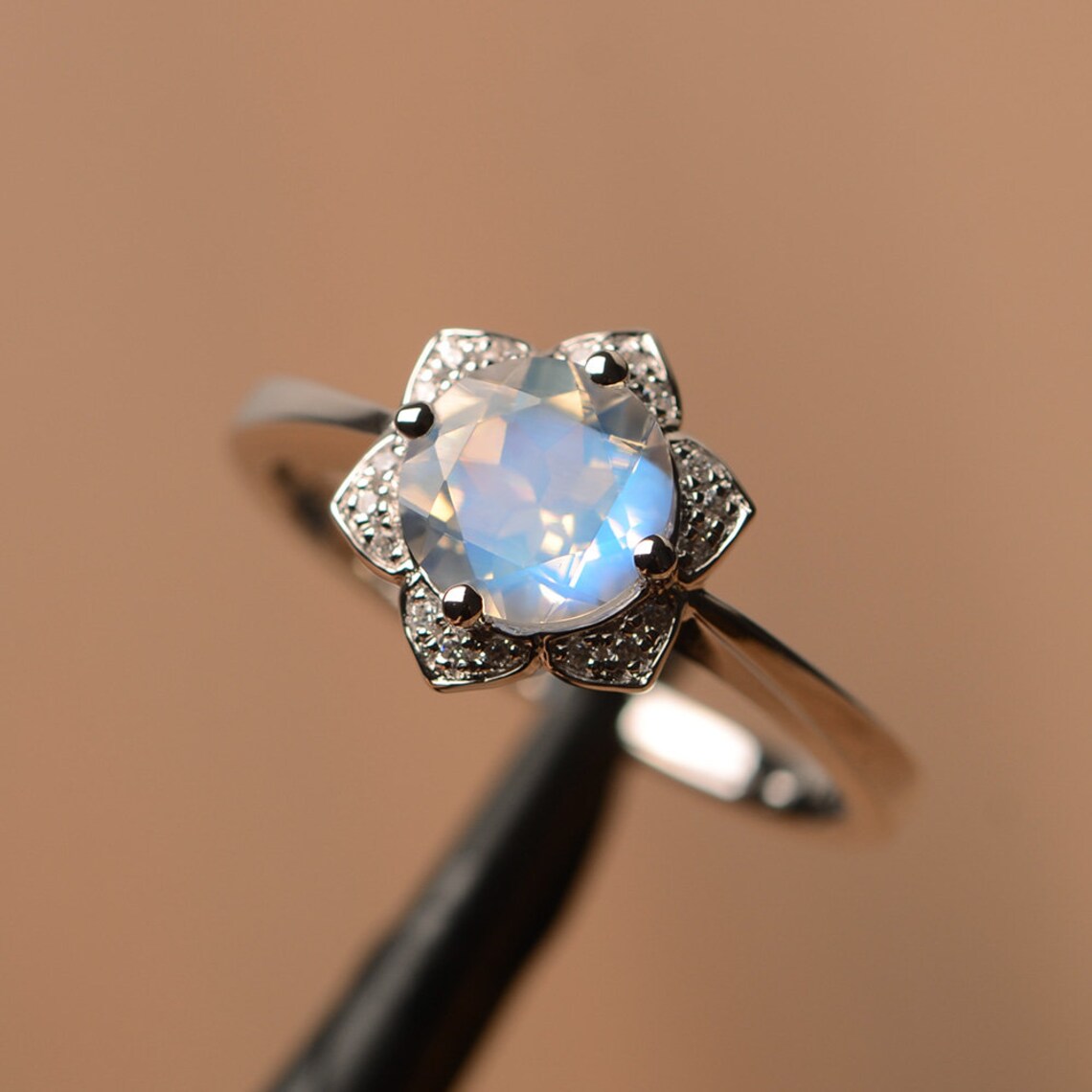 Round Cut Moonstone Ring Blue Gemstone Ring Round Cut White | Etsy