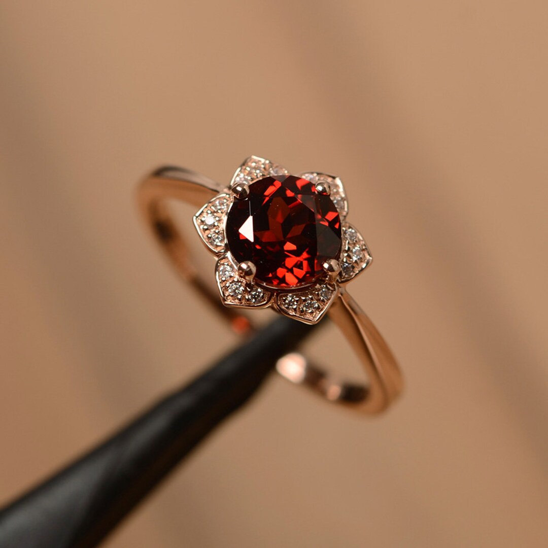 14k Rose Gold Garnet Engagement Ring Round Cut January Birthstone ...