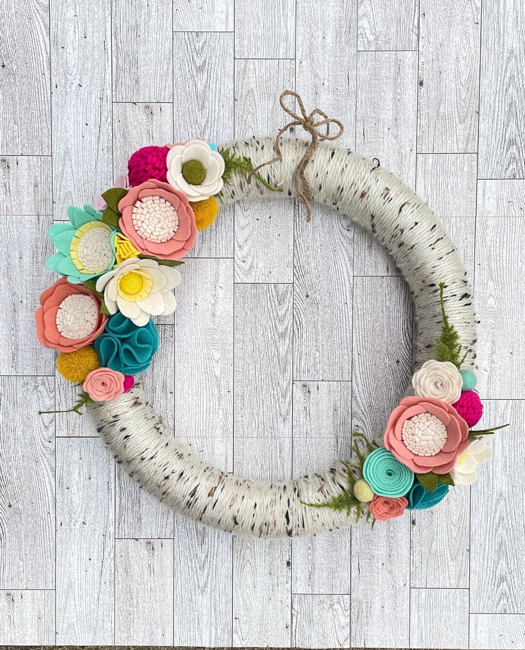Felt Flower Door Wreath for Spring and Summer.modern Spring Wreath ...