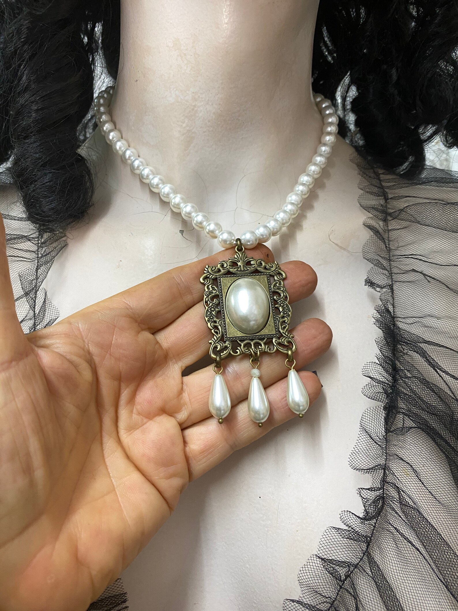 Tudor Inspired Pearl Necklace for Women , Medieval Historical Re ...