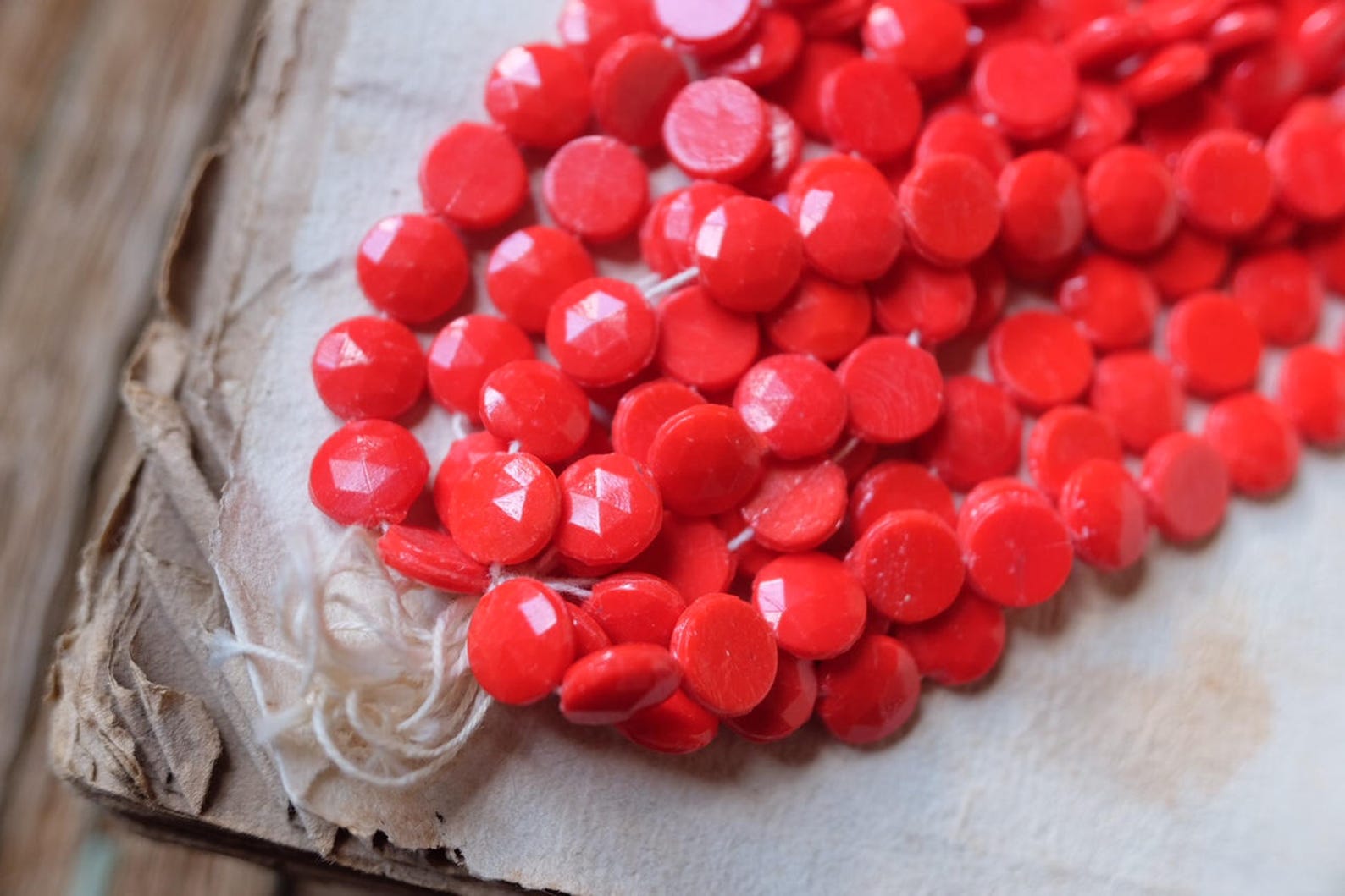 Strand Rare Vintage 1920s Poppy Red Faceted Nail Head Glass - Etsy
