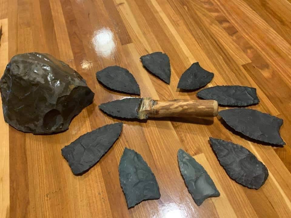 Medium Length Flint Knives (made to Order) - Etsy