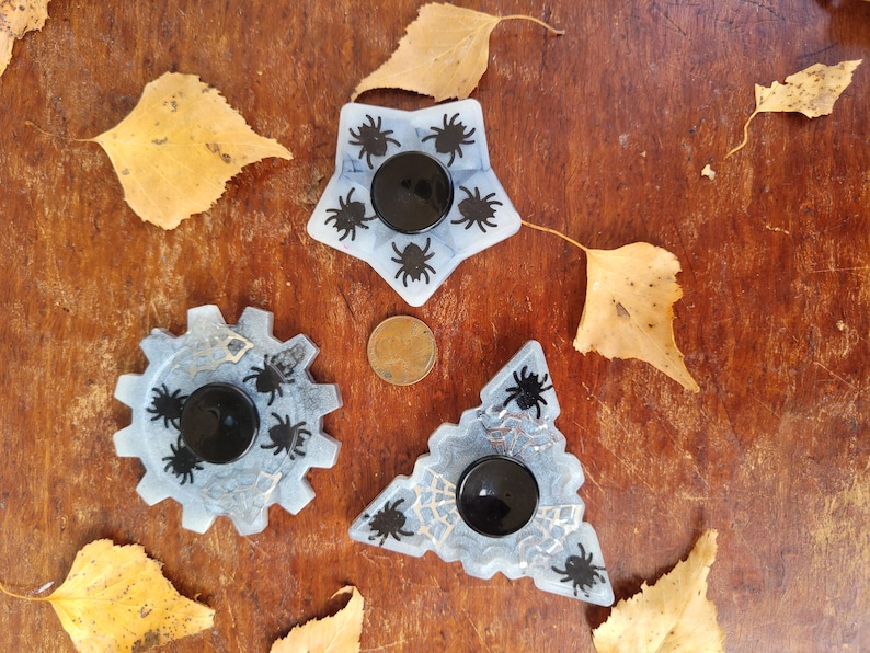 Resin Fidget Spinners (animals) - Etsy