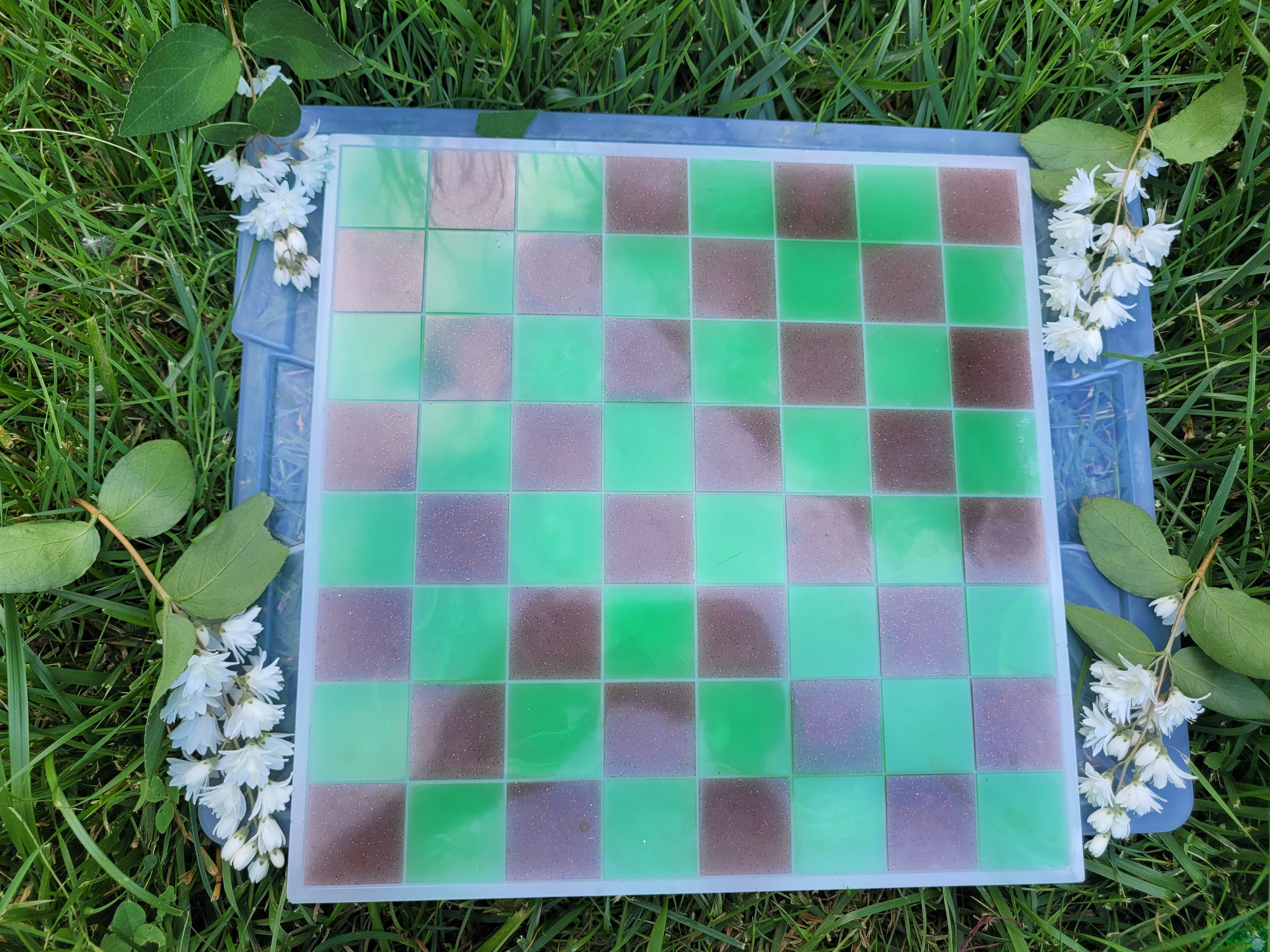 Nature Colored Chess Set - Etsy