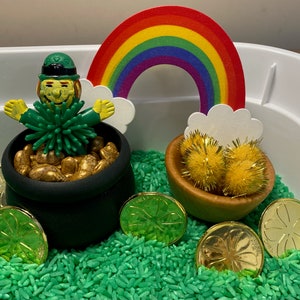 St. Patrick's Day Sensory Bin, Lucky Leprechaun Sensory Rice Kit ...