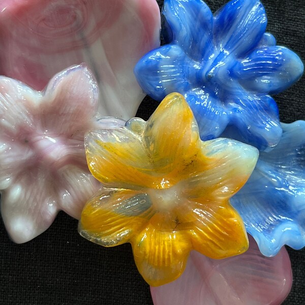 Blown Glass Flowers - Etsy