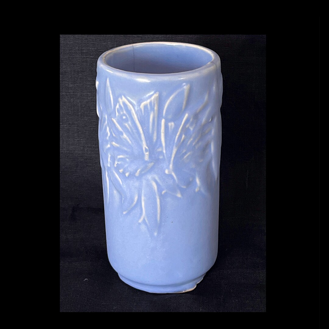 Vintage MCM Mccoy Pottery Butterfly Pattern Flowers Periwinkle Blue ...