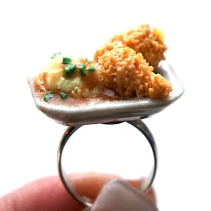 Fried Chicken and Gravy Ring-miniature Food, Food Jewelry - Etsy