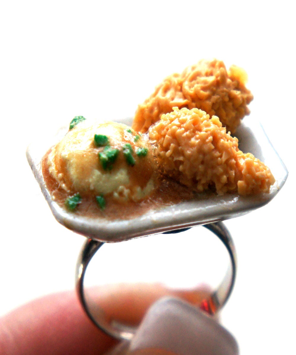 Fried Chicken and Gravy Ring-miniature Food, Food Jewelry - Etsy