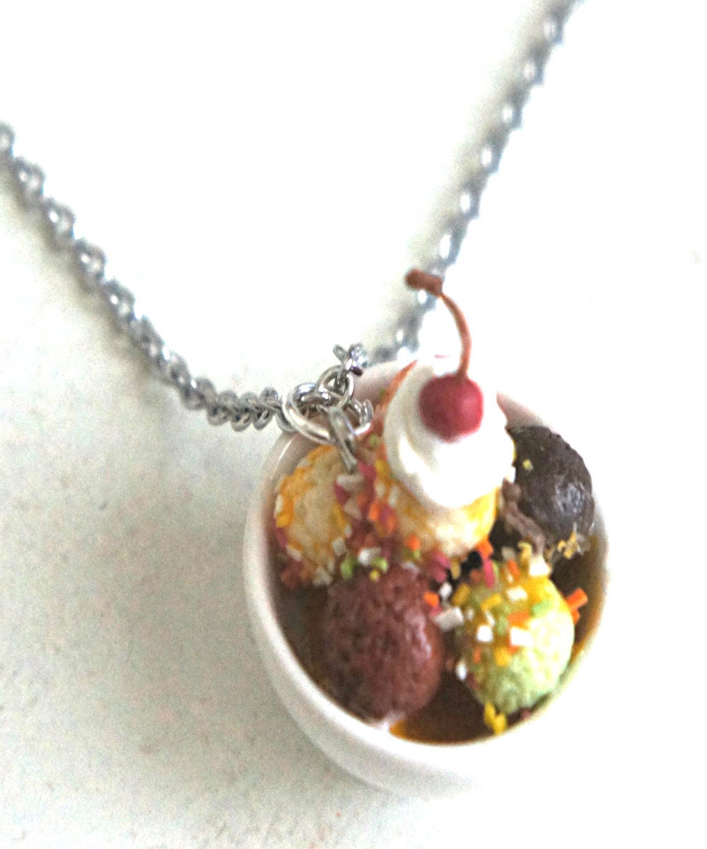 アイスクリームサンデーネックレス - Etsy 日本 アイスクリームサンデーネックレス - Etsy 日本