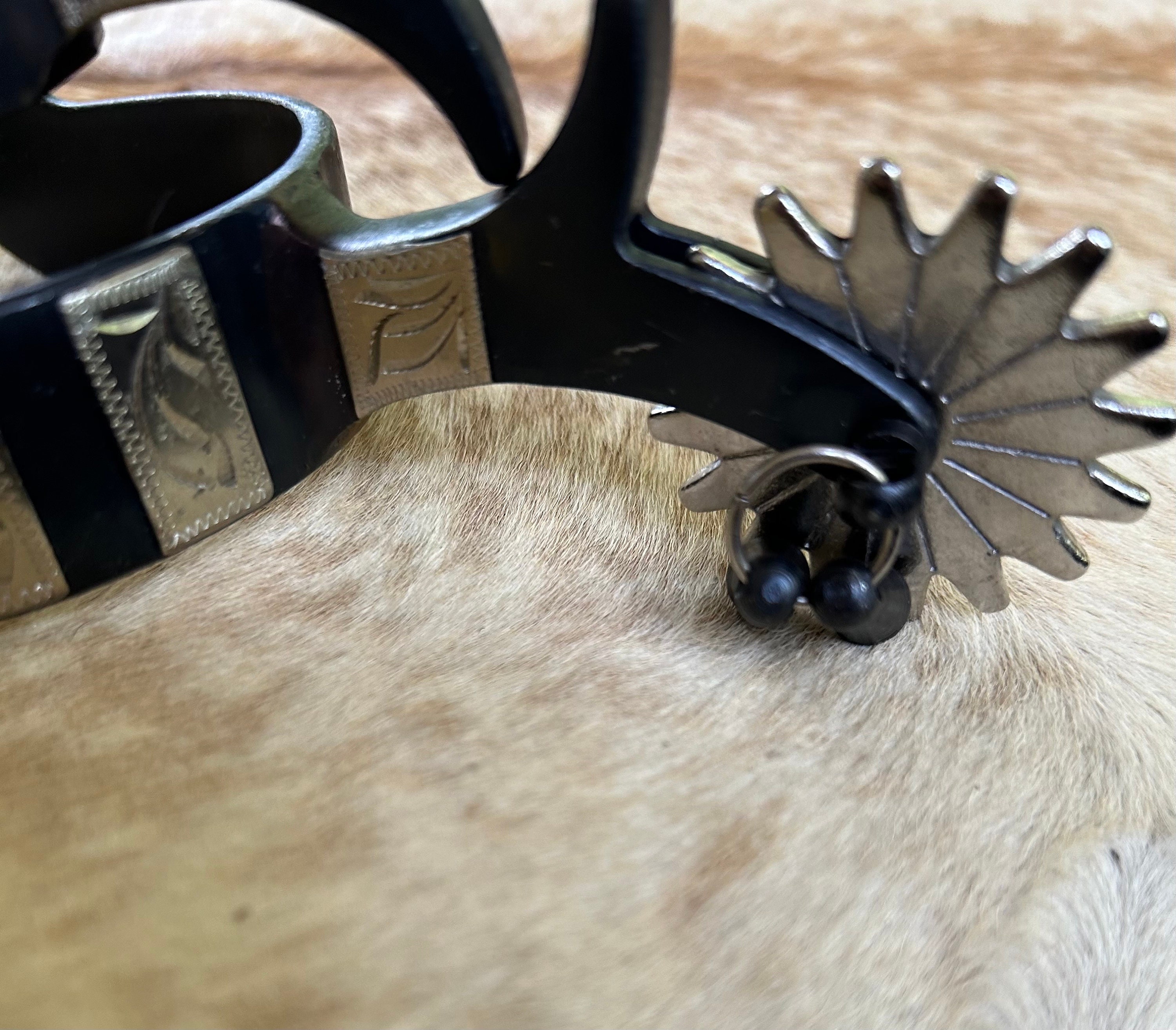 Pair Adult Size Black Steel Western Jingle Bob Spurs Engraved Silver ...