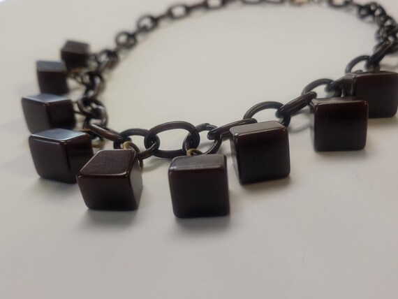 Vintage Brown Bakelite Cube Choker with Chunky Cellul… - Gem