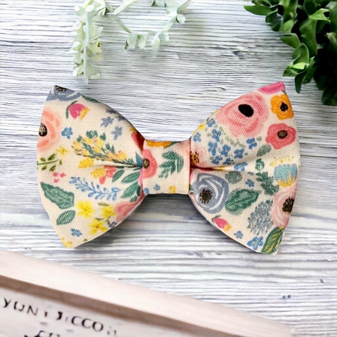Floral Hair Bow, Pink Flower Girl Bow, Handmade Accessory - Etsy