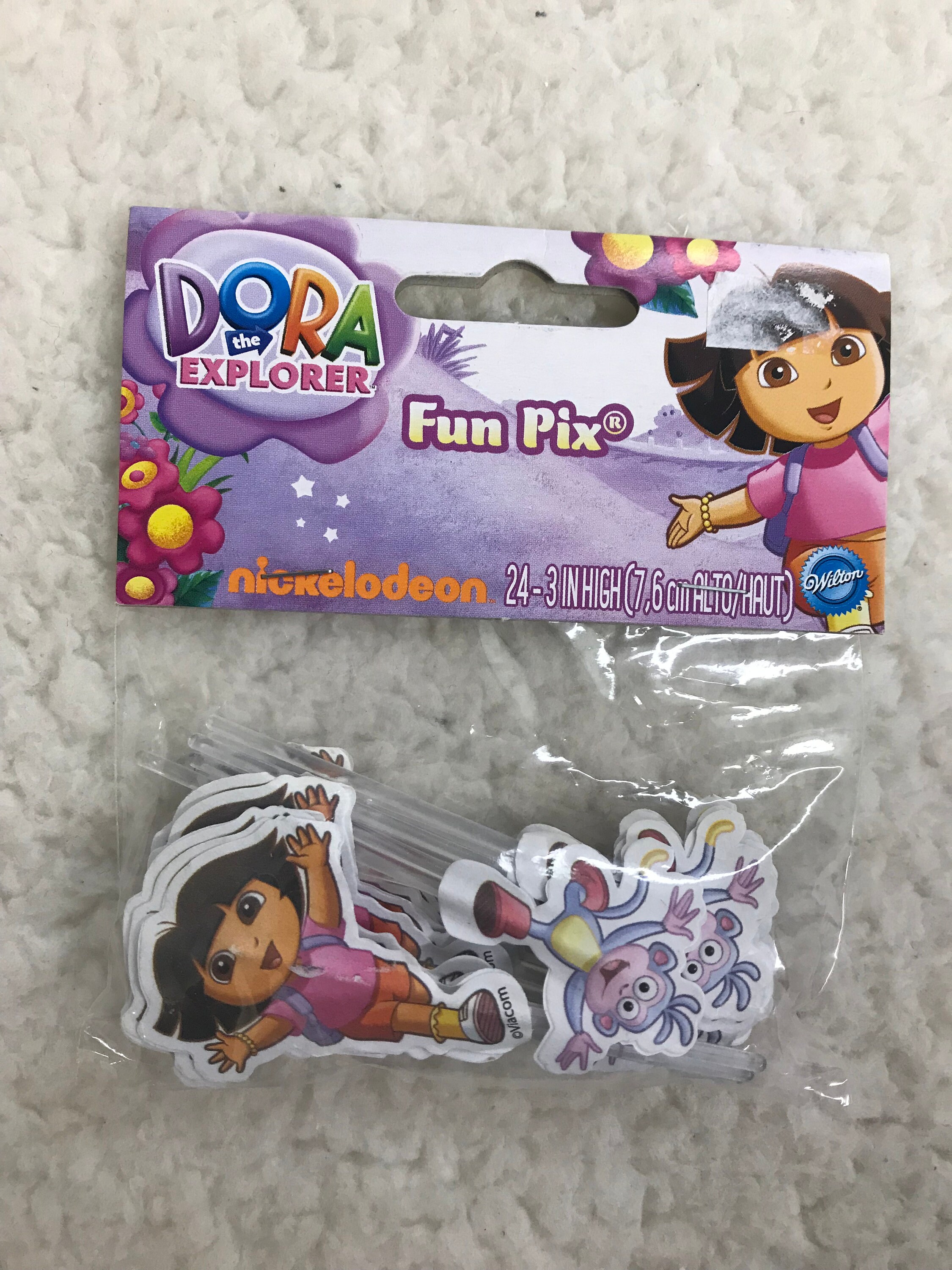 Buyer's Choice, New Dora the Explorer Party Items, Icing Decorations ...