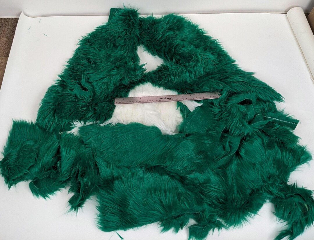 Fur Fabric Scrap Lot Emerald Green and White Howl Selvedge - Etsy