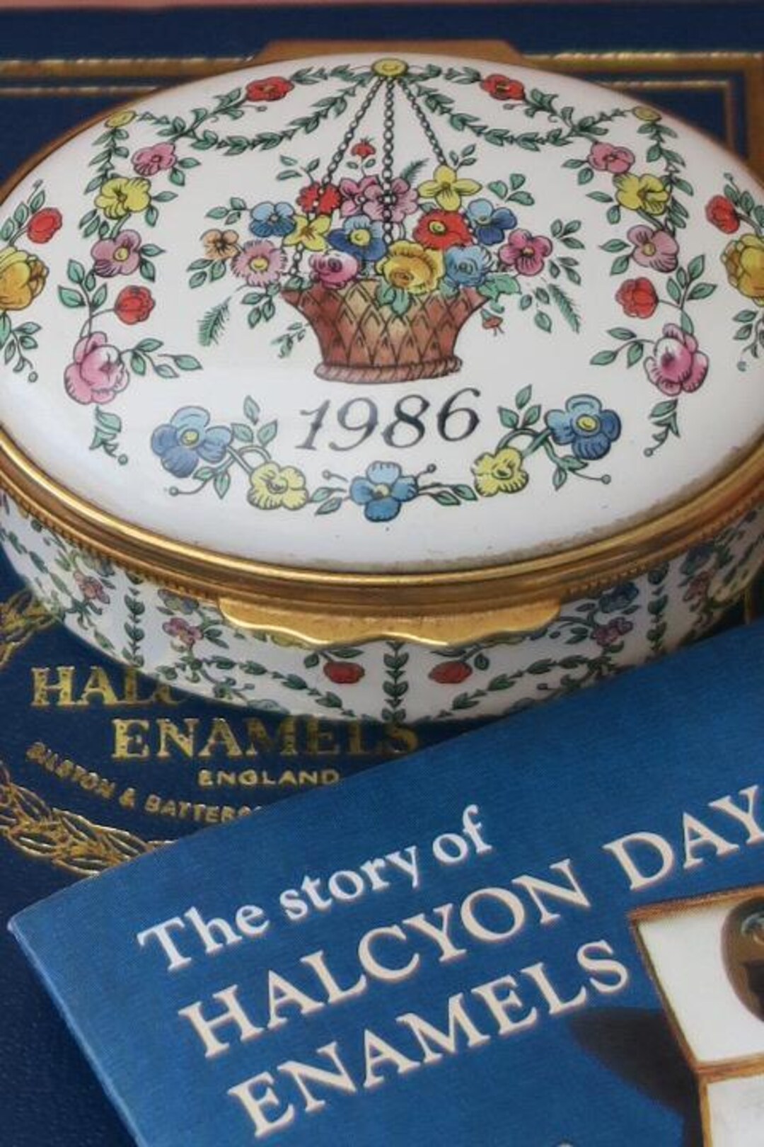 Halcyon Days A Year to Remember 1986 Enamel Trinket Box, Boxed - Etsy