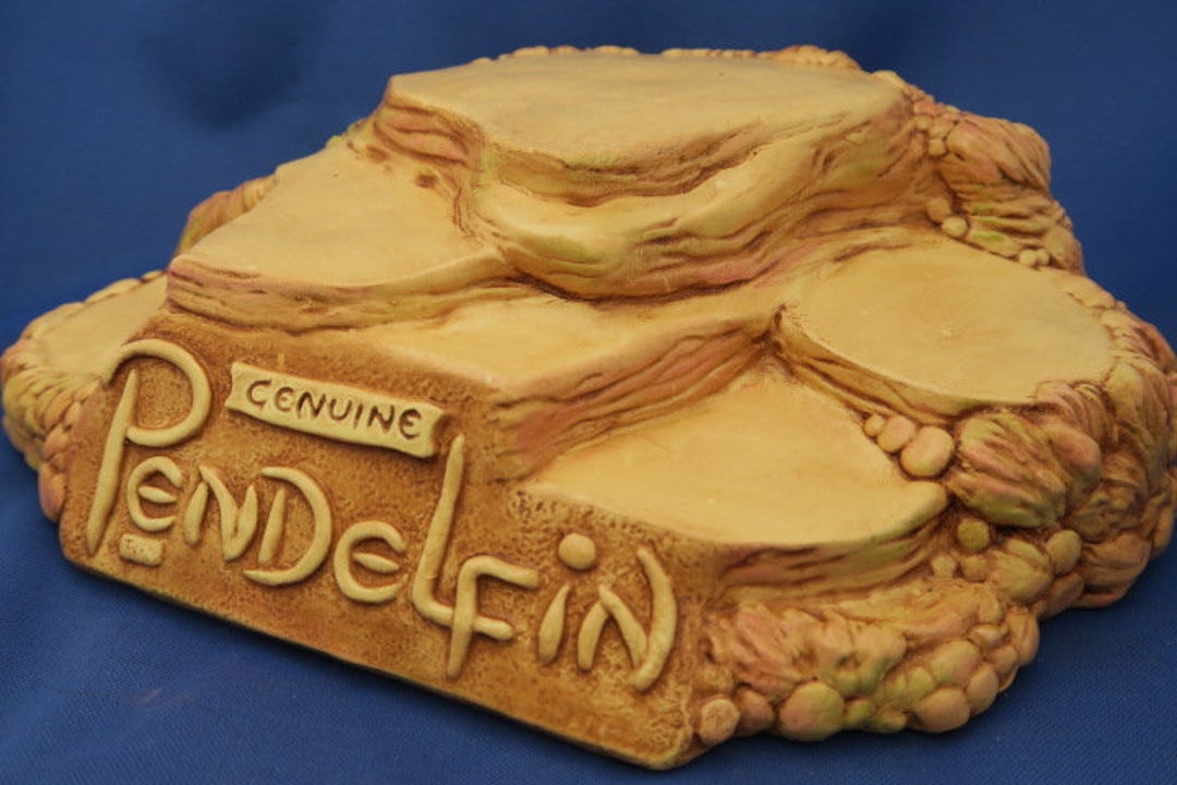 Pendelfin Shop Display Stand for Rabbits Old Butterfly Label - Etsy UK