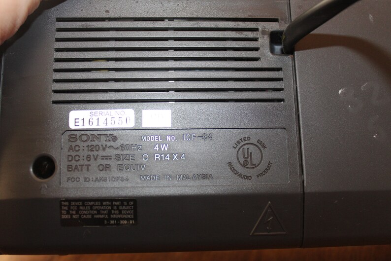 Vintage Sony ICF-34 Portable AM - FM - Weather - Tv / 4-band Radio - Works - Etsy