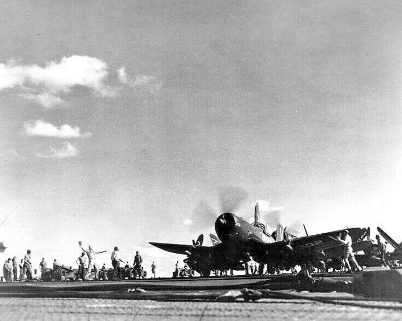 Navy USMC Vought F4U Corsair USN WW2 whistling Death of WW2 Aircraft ...