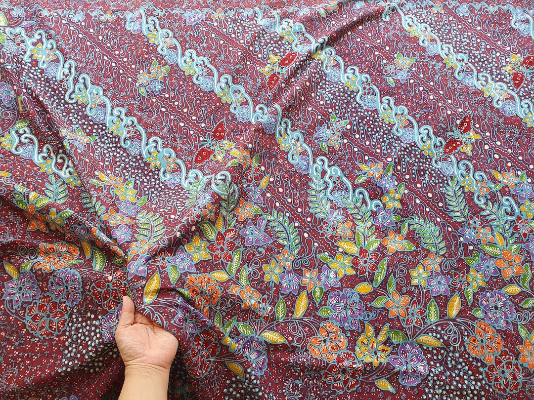 Indonesian Batik Fabric, Javanese Women Sarong/ Kebaya in Red Wine ...